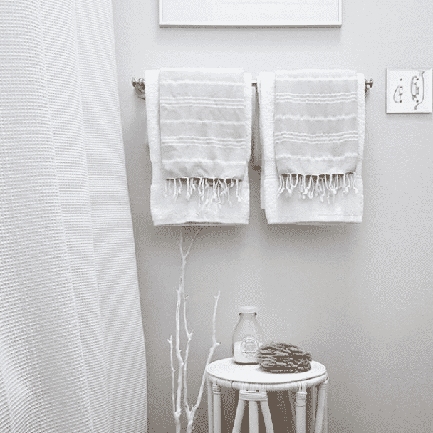 First Star SW 7646 | White Paint Colors | Sherwin-Williams