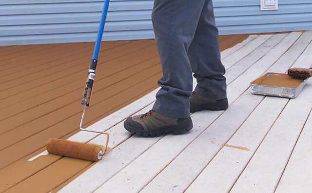 How to Stain a Painted Deck | Sherwin-Williams
